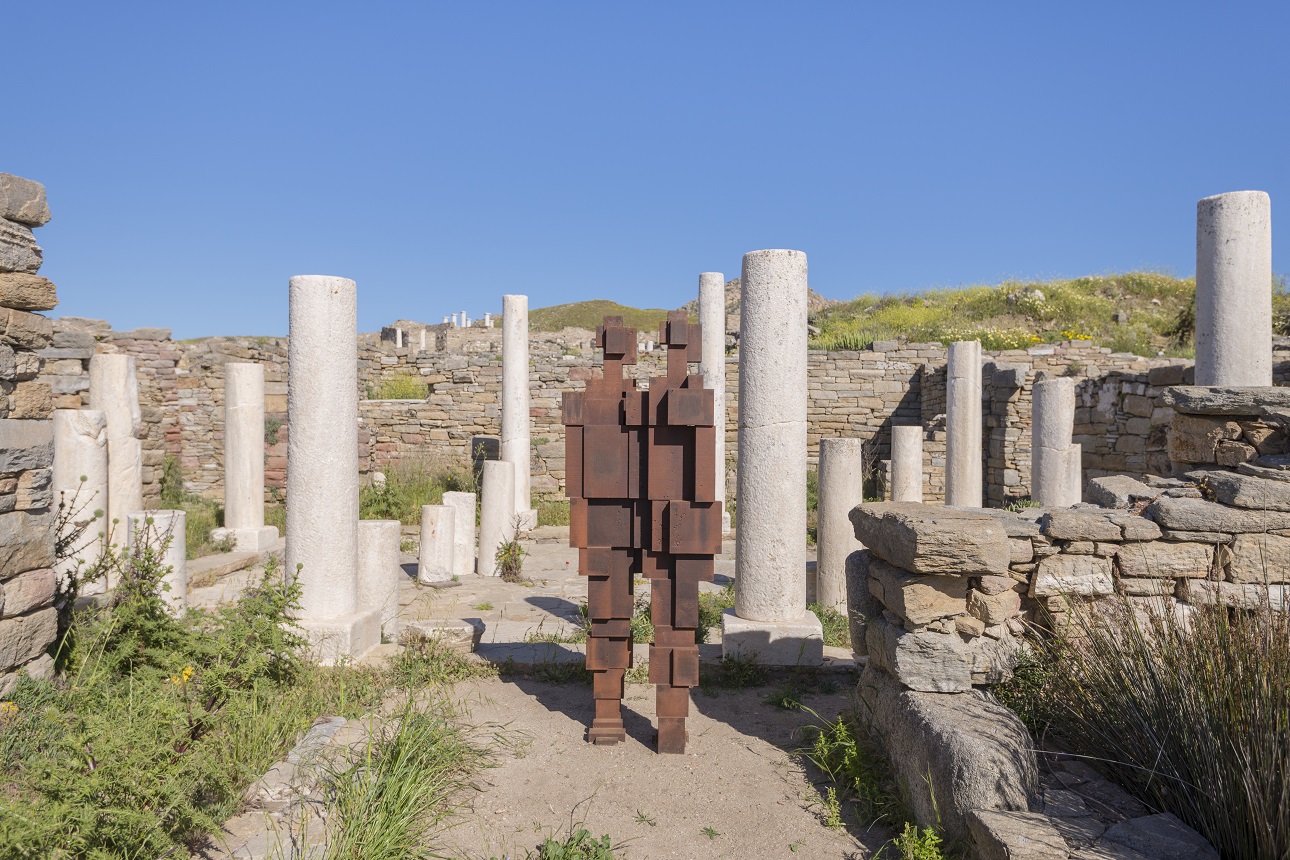 Revolution! Modern Art Exhibition at the Archaeological Site of Delos