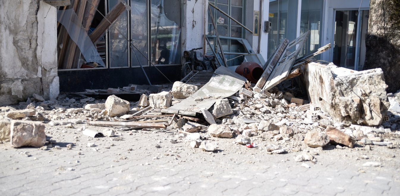 Earthquake 6.7 R strikes the island of Samos; Tsunami warning! LIVE