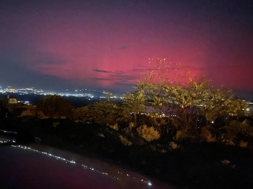 Stunning Aurora Borealis visible in Greece (picts)