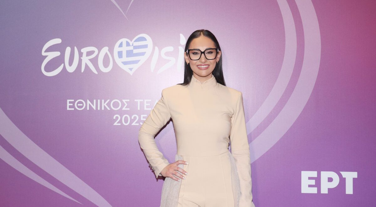 Klavdia and "Asteromata" to represent Greece in Eurovision (POLL)